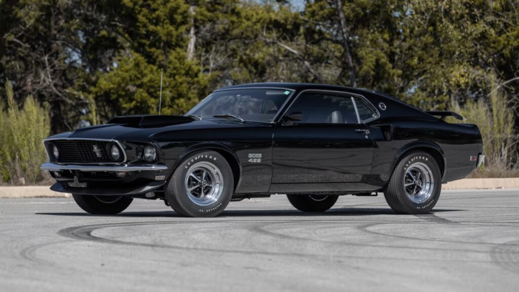 Top 10 Classic Ford Mustangs Ever Made - FAST LANE ONLY