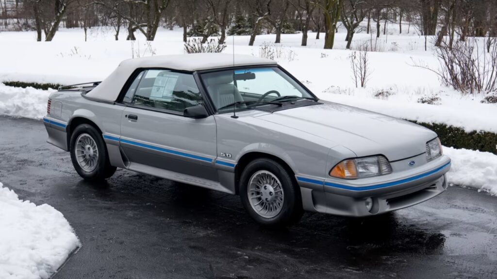 Top 10 Classic Ford Mustangs Ever Made - FAST LANE ONLY
