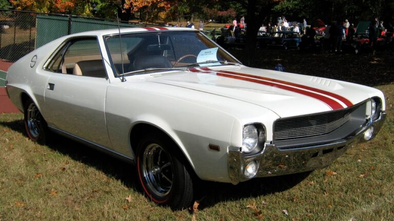 Everything you ever wanted to know about the AMC AMX - FAST LANE ONLY