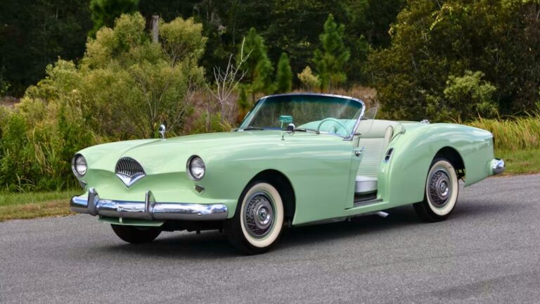 Old School Cool: 10 Cars From the ’50s That Still Turn Heads - FAST ...
