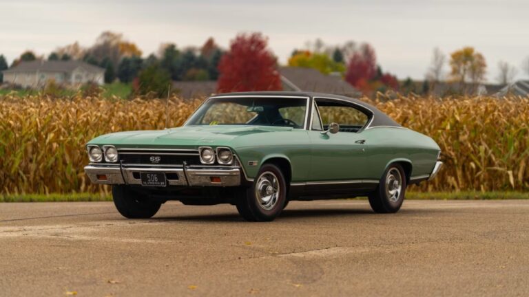 15 Greatest Classic Chevelles of All Time - FAST LANE ONLY