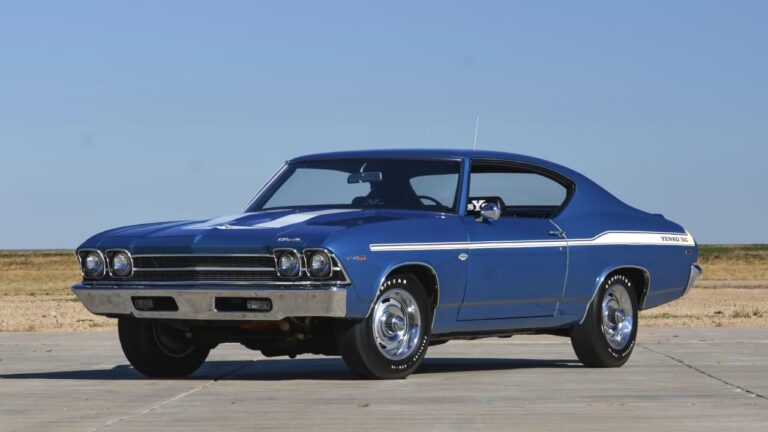 15 Greatest Classic Chevelles of All Time - FAST LANE ONLY