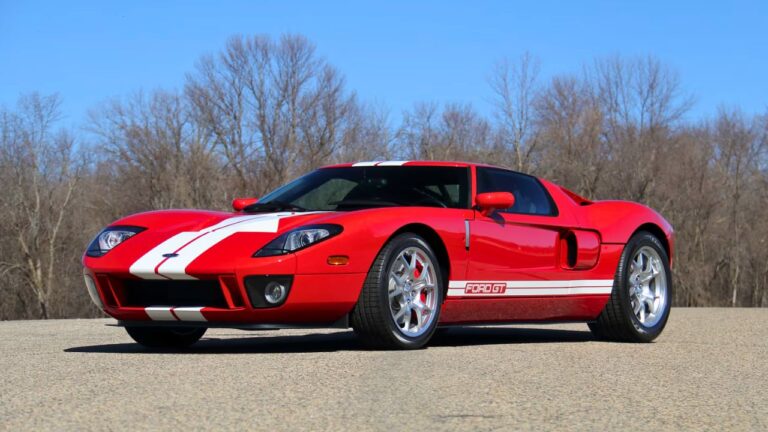 10 Fastest Fords of All Time - FAST LANE ONLY