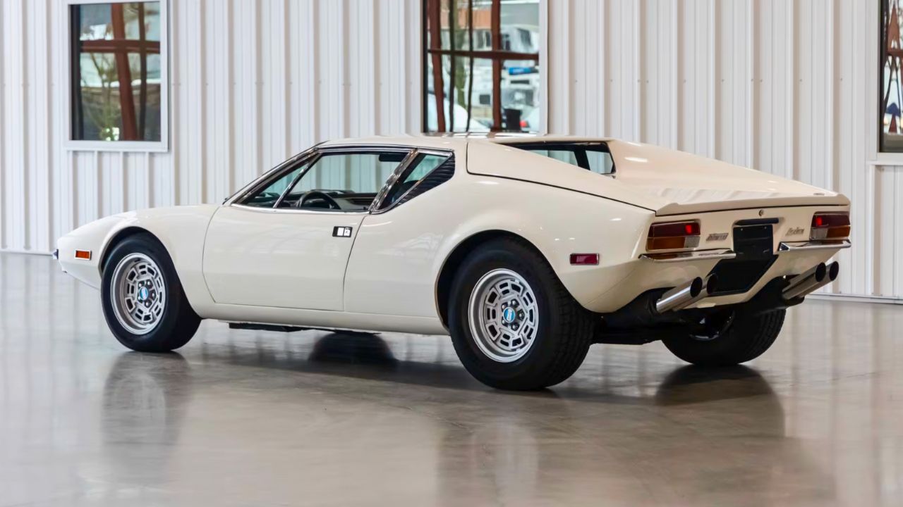 Why the ’72 Pantera Still Turns Heads - FAST LANE ONLY
