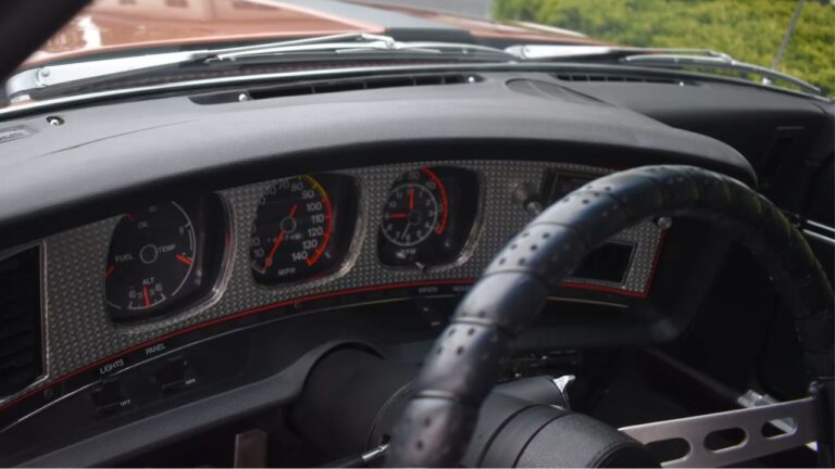 The Underrated AMC Javelin AMX - FAST LANE ONLY