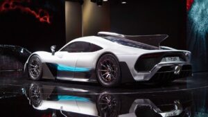 Inside the Mercedes-AMG One - FAST LANE ONLY