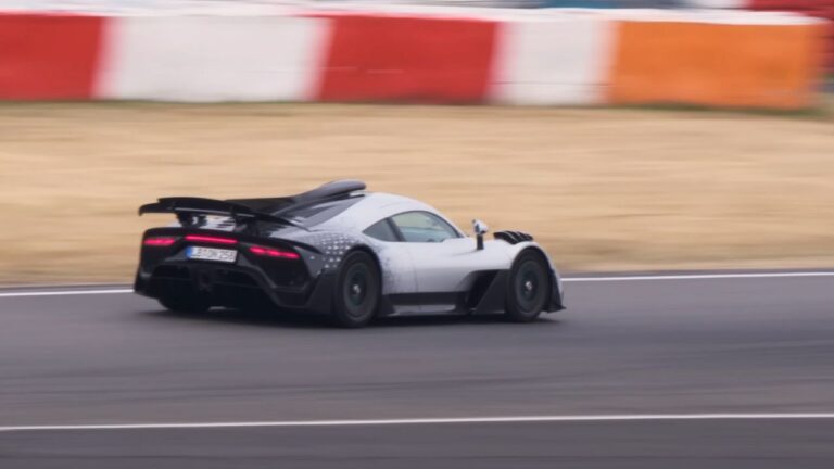 Inside the Mercedes-AMG One - FAST LANE ONLY