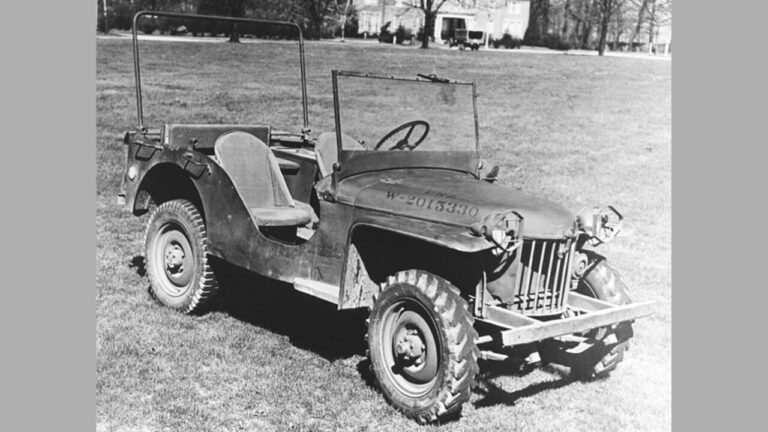 When Jeeps Were Built for War - FAST LANE ONLY