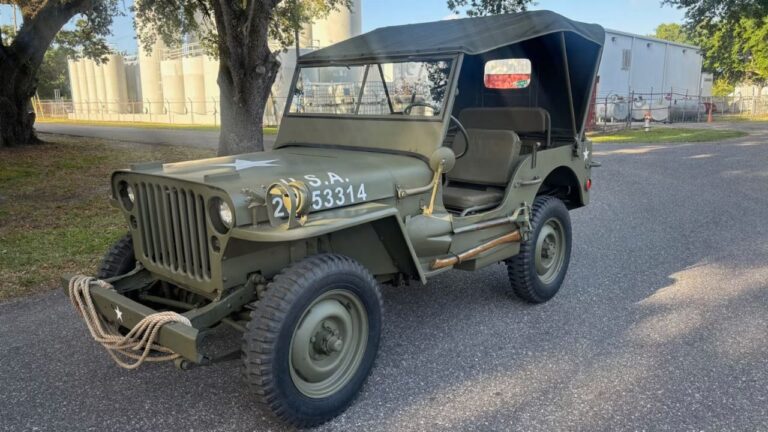Military Jeeps Through the Years - FAST LANE ONLY