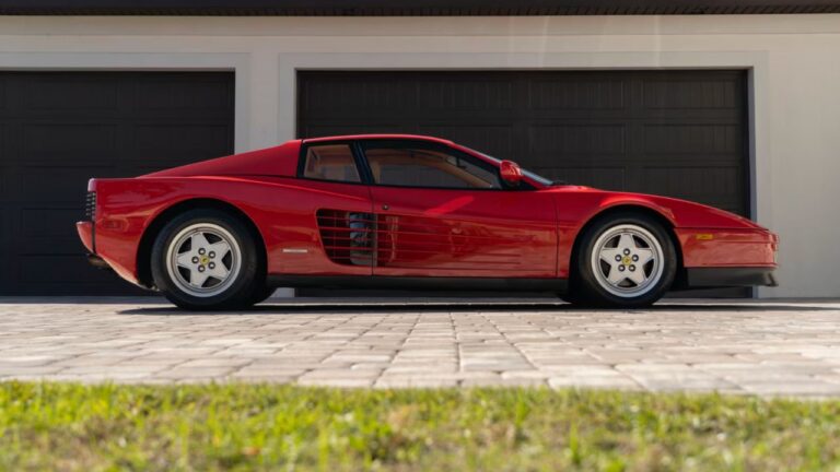 1991 Testarossa: Ferrari’s '90s Icon - FAST LANE ONLY