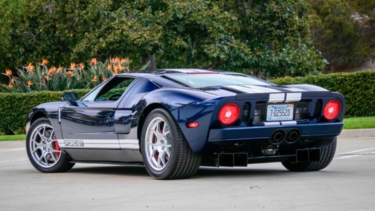 10 Fastest Fords of All Time - FAST LANE ONLY