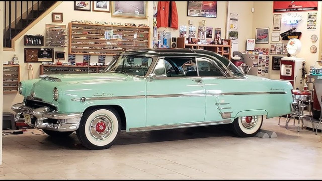 49 Mercury Monterey: sleek ’50s Detroit style - FAST LANE ONLY