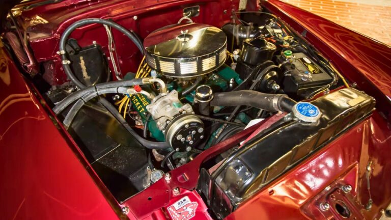 1949 Oldsmobile Rocket 88: Detroit’s first muscle - FAST LANE ONLY