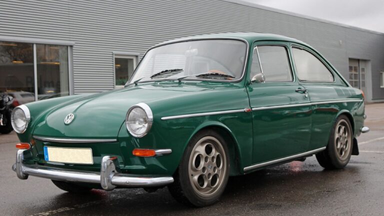 These vintage fastbacks should return - FAST LANE ONLY