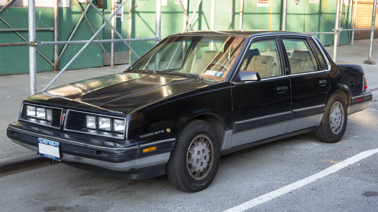 Pontiac 6000 STE and the ’80s sport sedan showdown - FAST LANE ONLY