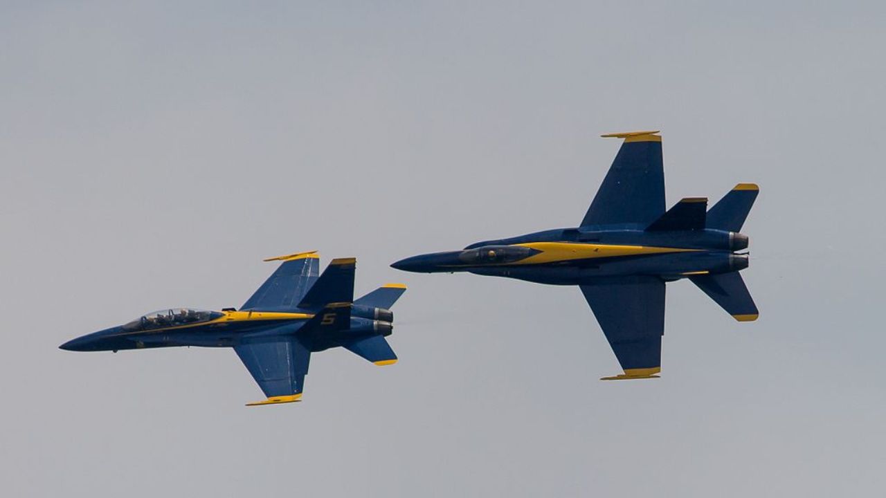 Facts you should know about the Blue Angels - FAST LANE ONLY
