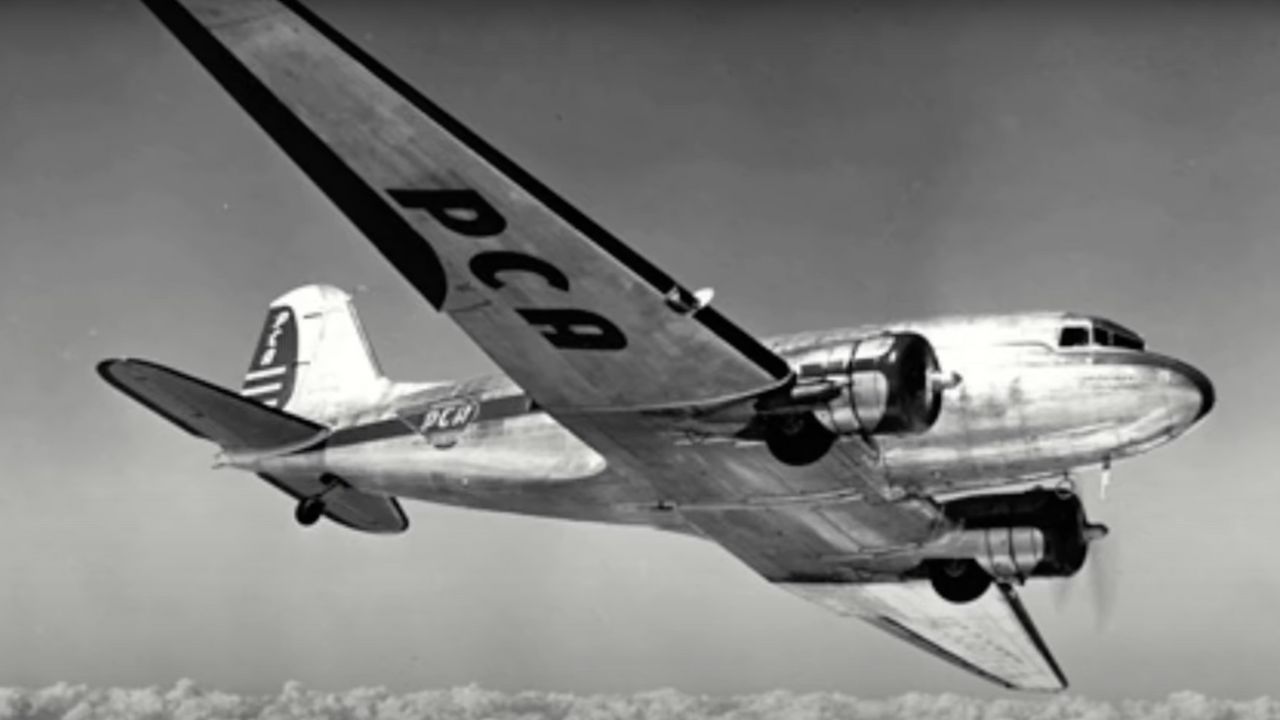 The rise and reign of the Douglas DC‑3 - FAST LANE ONLY