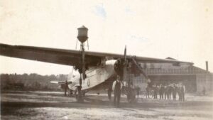The Fokker Tri-Motor that carried a nation - FAST LANE ONLY