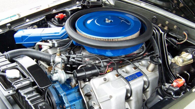 6 Legendary Ford engines from the golden muscle era - FAST LANE ONLY