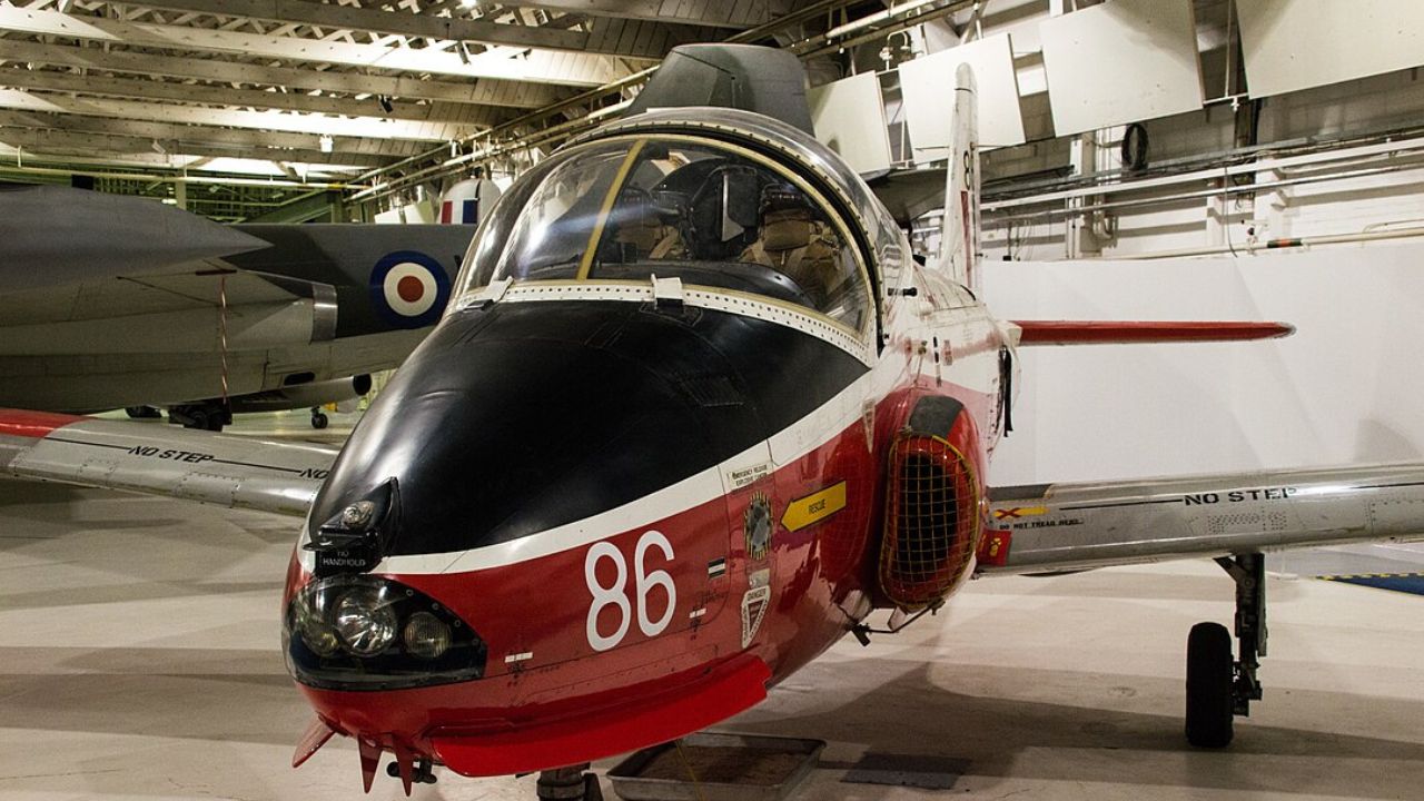 Classic fighter cockpits that were pure art - FAST LANE ONLY