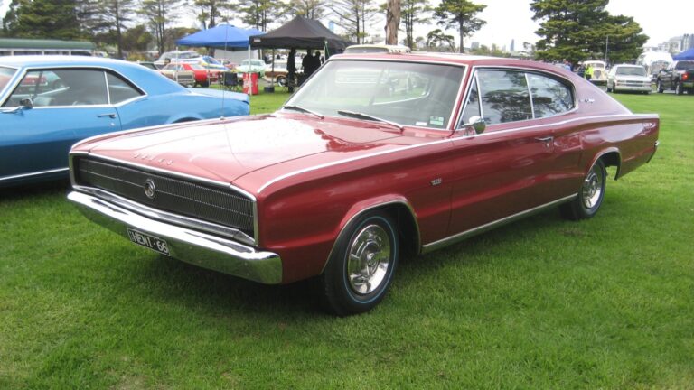 Fastback muscle cars that got it right - FAST LANE ONLY