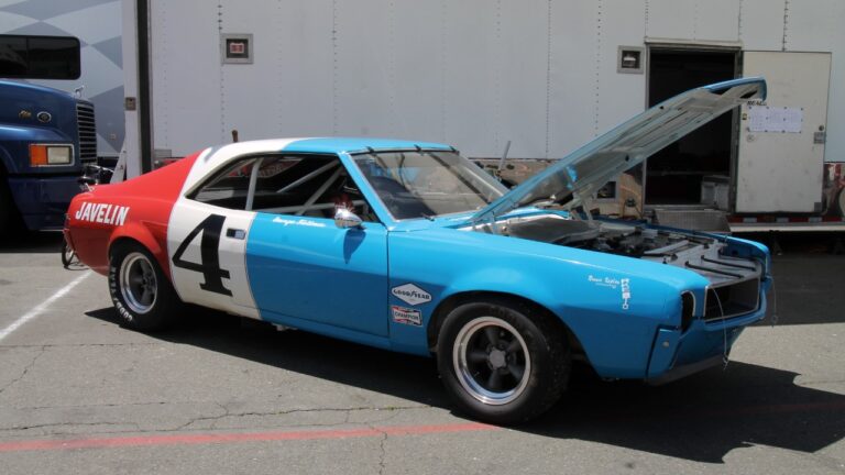 Fastback muscle cars that got it right - FAST LANE ONLY