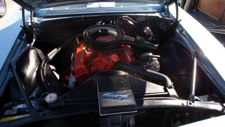 These small-block cars beat big blocks in the ’60s - FAST LANE ONLY