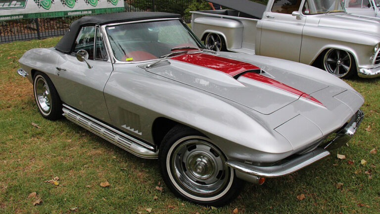 Why did classic cars use wing windows? The forgotten feature - FAST ...