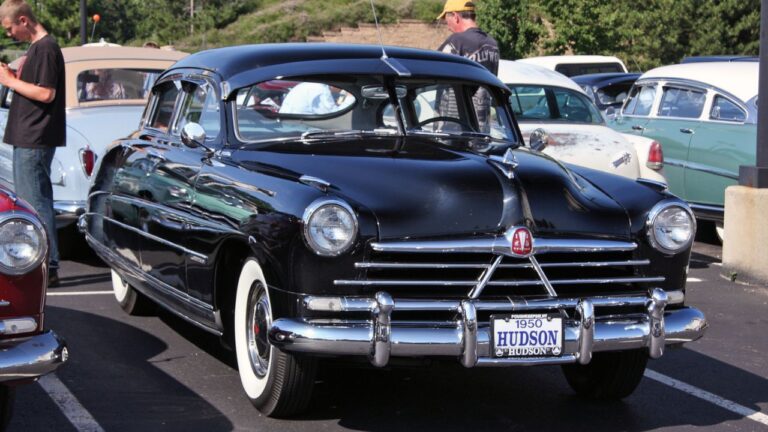 The 1950 Hudson Commodore that beat the big three - FAST LANE ONLY