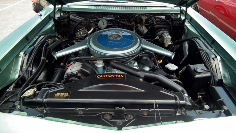 How the 1966 Olds Toronado broke all the rules - FAST LANE ONLY