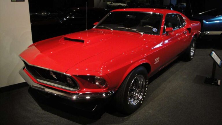 When Ford built the Boss 429 Mustang (And prices now) - FAST LANE ONLY