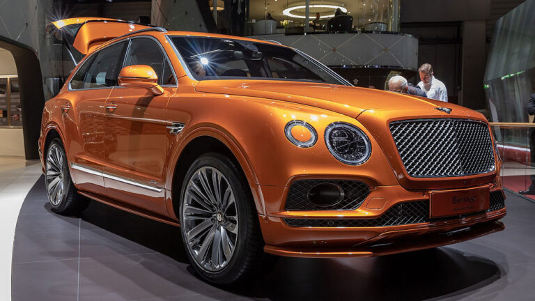 12 Big cars with surprising performance - FAST LANE ONLY