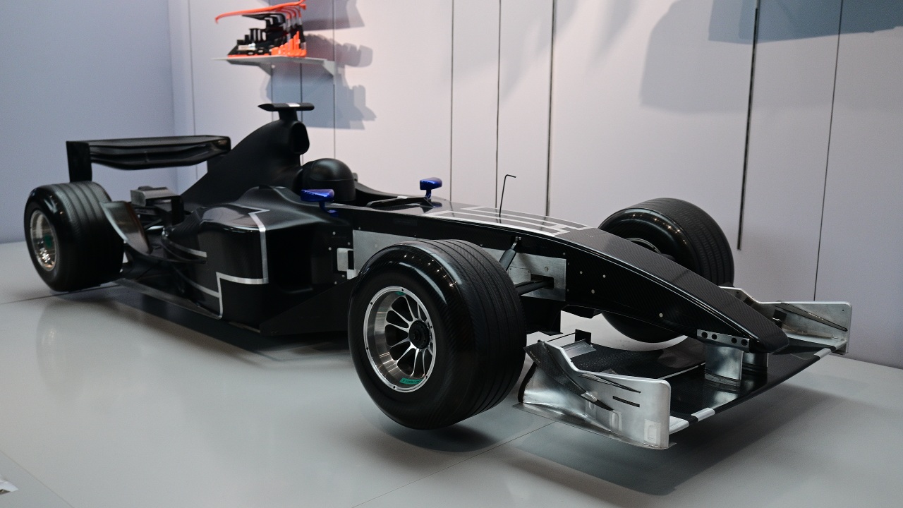 What does downforce really do for race cars? - FAST LANE ONLY