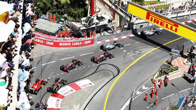 The 10 most famous tracks in the racing world - FAST LANE ONLY