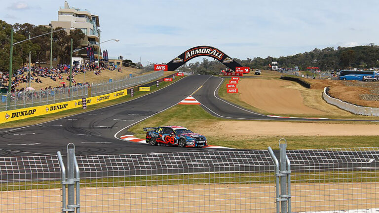The 10 most famous tracks in the racing world - FAST LANE ONLY