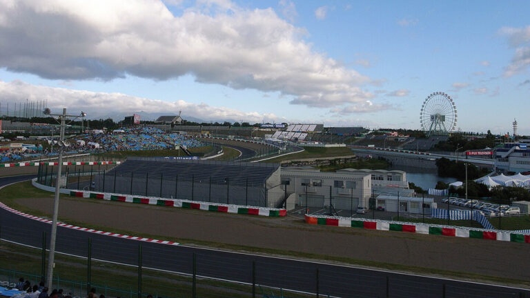 The 10 most famous tracks in the racing world - FAST LANE ONLY