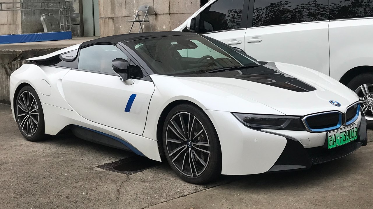 10 Fastest Hybrid cars on the road today - FAST LANE ONLY