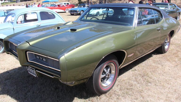 1968 Firebird Ram Air II pushed Pontiac induction to the edge—here’s ...