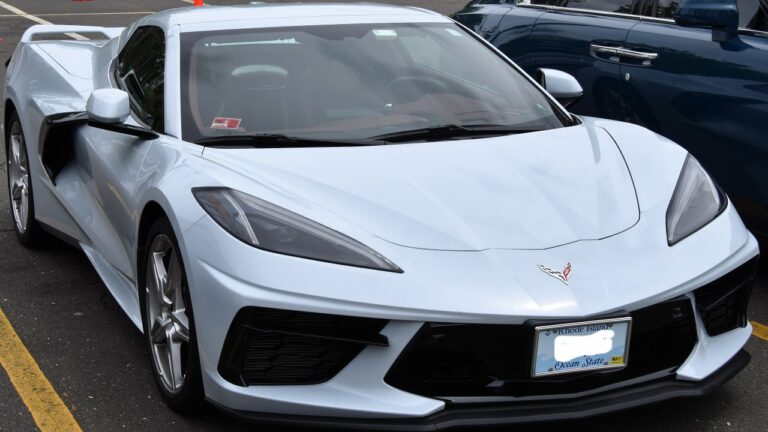 When the 2020 Chevrolet Corvette C8 shocked the supercar world - FAST ...