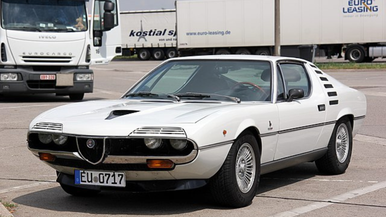 Why the 1969 Alfa Romeo Montreal teased the future - FAST LANE ONLY