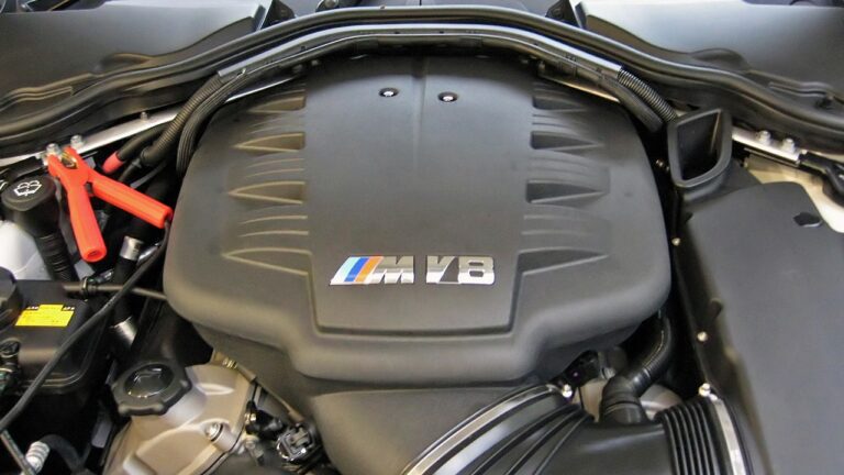 BMW refuses to drop V8 and V12 muscle in its electric transition - FAST ...