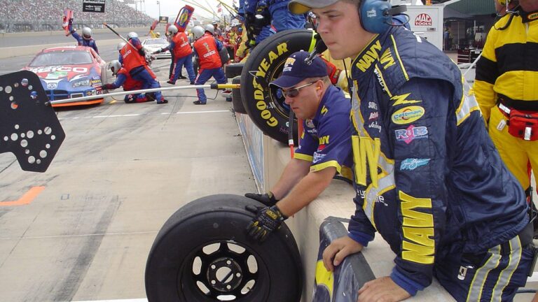 The real secret behind how NASCAR teams pick pit lane spots - FAST LANE ...